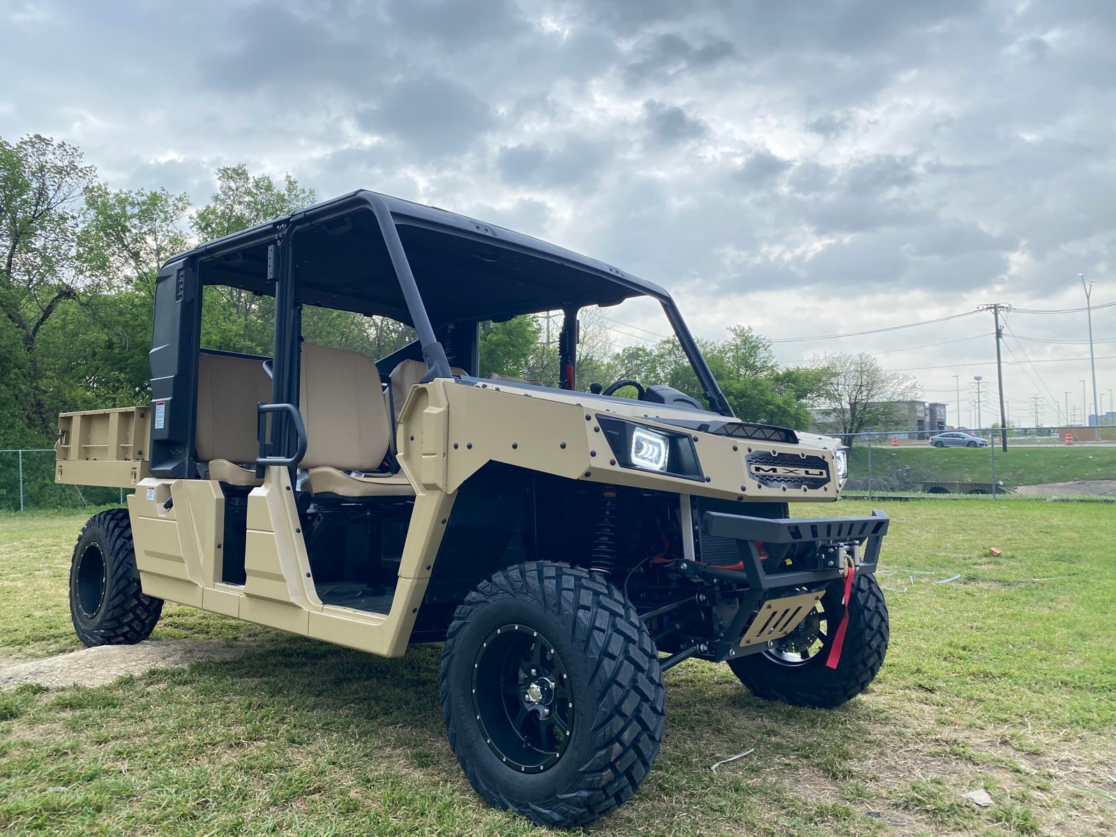 Massimo Warrior 1000 MXU UTV - 6-Seater, HVAC, LSV Ready