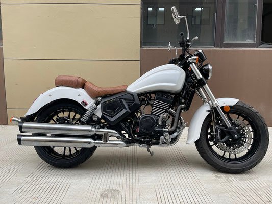 Vitacci Cruiser 250 | Double cylinder EFI Street Legal Motorcycle