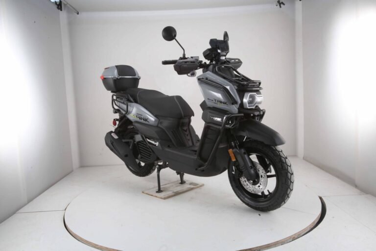 Vitacci Tank Pro 200 EFI Scooter - 161 Powersports